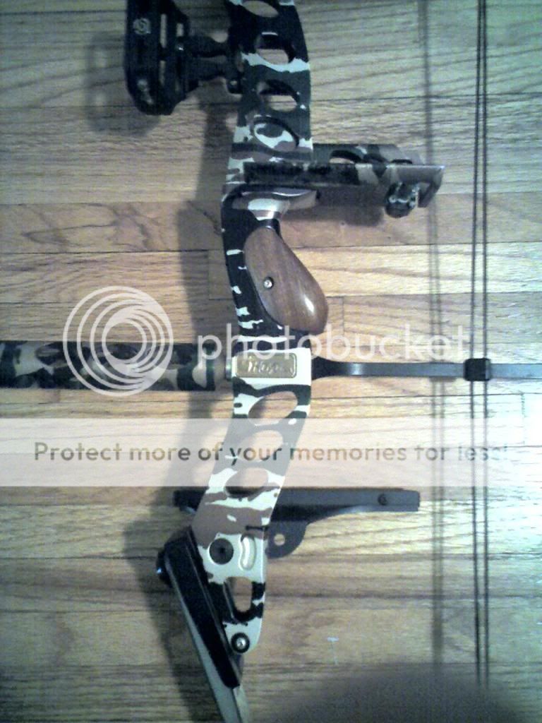 F/S hoyt Defiant Excel compound bow | New Jersey Hunters