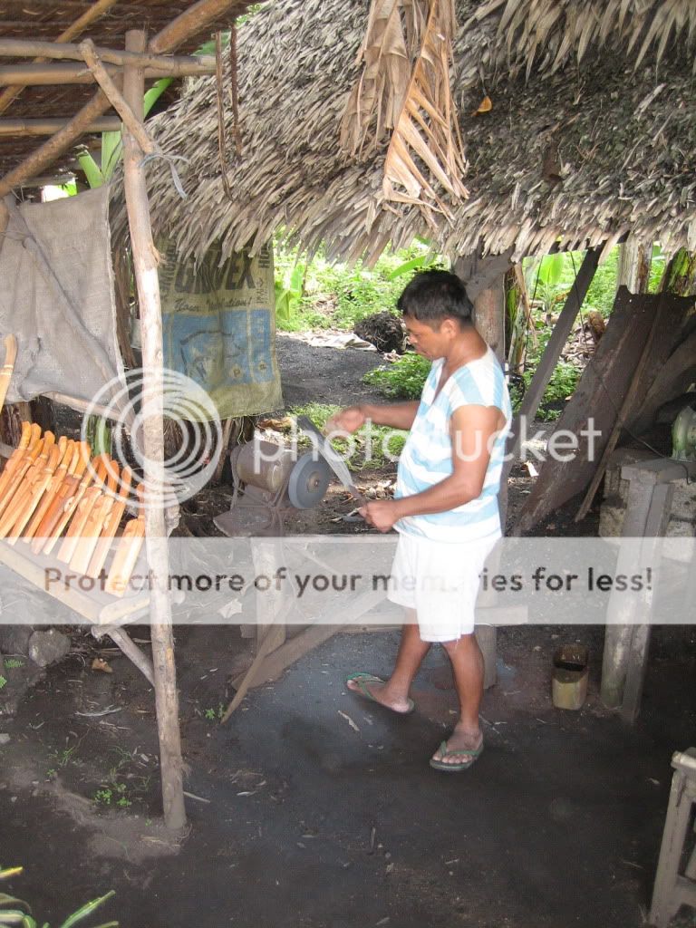 Bohol Bolo and Batangas Balisong | BladeForums.com